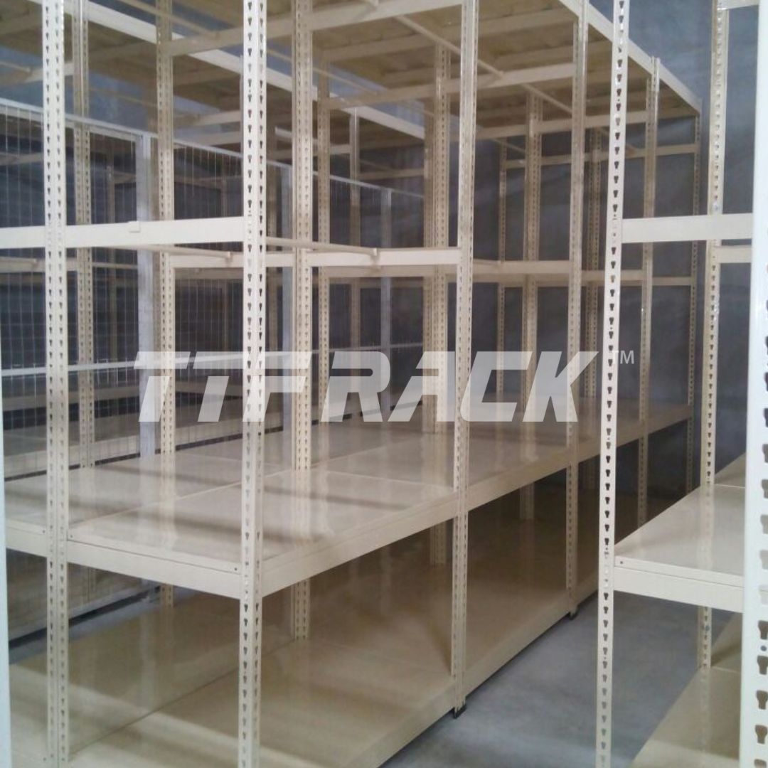Vital Metal Rack